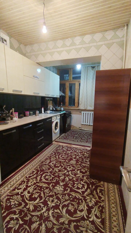Срочно  продаётся  юнусабадский  район  5 квартил  3/1/5