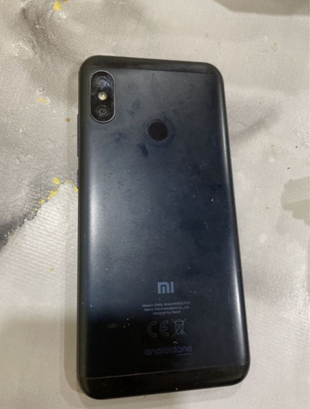 Mi a2 lite (срочно сотилади)