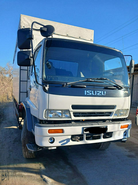 Isuzi 10 tonna Исузи 10 тонна