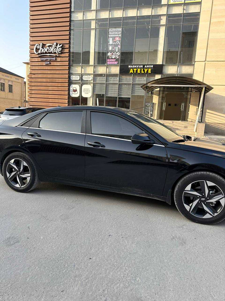 Hyundai elantra 2022