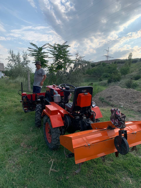 Zubr 1105 mini traktor sotiladi
