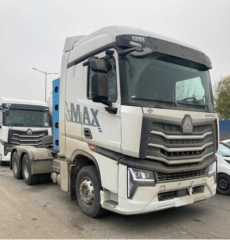 Тягач Howo Max 6x4 CNG 440 л.с. газовый на метане, подушка
