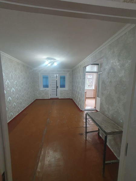 Квартира сотилади