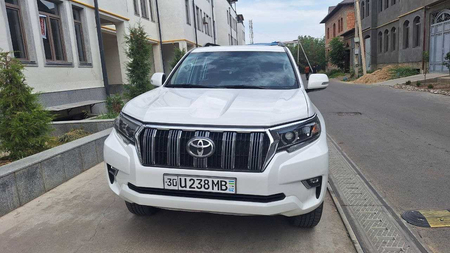 Toyota Land Cruiser Prado 2012 год