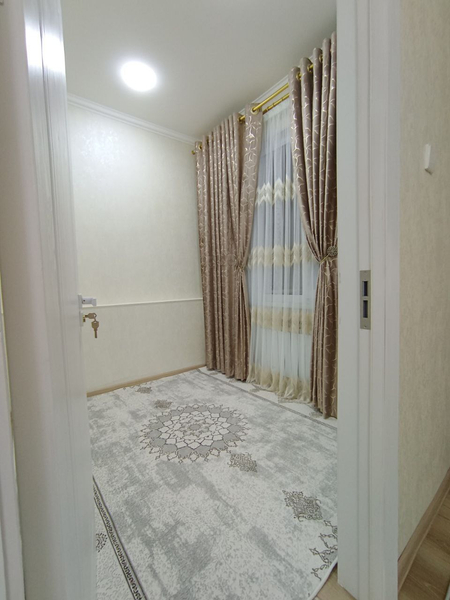 Юнусабад продажа Своя 11 кв. 2в3х/3/4 . Не тарец. Новый евроремонт.