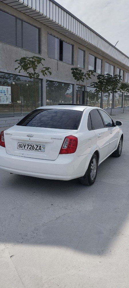 Lacetti 1.8 avtomat 2011-yil. 260.000 probeg