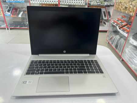 Hp ryzen 5 16 gb operativka 512 ssd metal korpuslik otpechatka bor