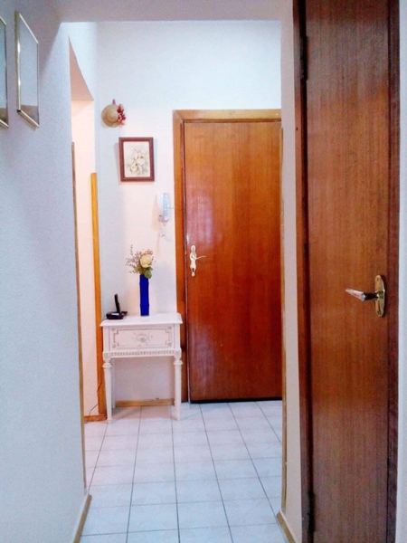 3в2/3/9 Продаётся на Ойбек общ пл 78