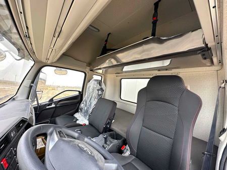 Howo V5 двухспалня, 9 m CIMC кузов  34000$