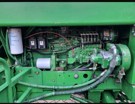 John Deere silos kombayn