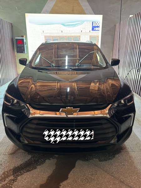 Treker 2 ltz сотилади. Ранги кора