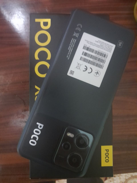 POCCO X5 256 sotiladi