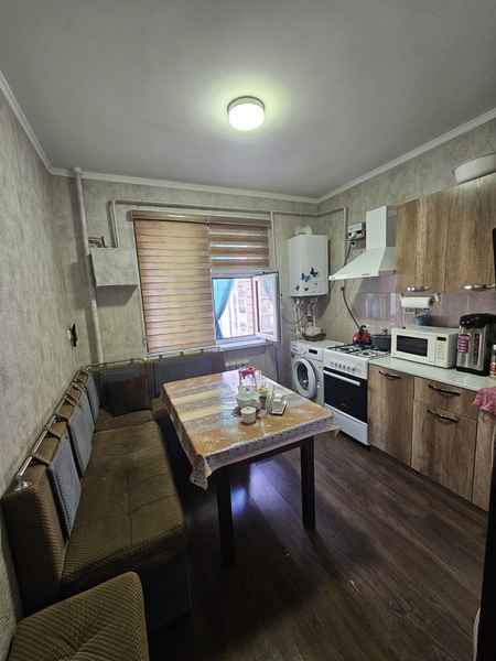 Срочно продается 2-х комн квартира в Сергели-8 худуд, янги хаёт, 2/6/7