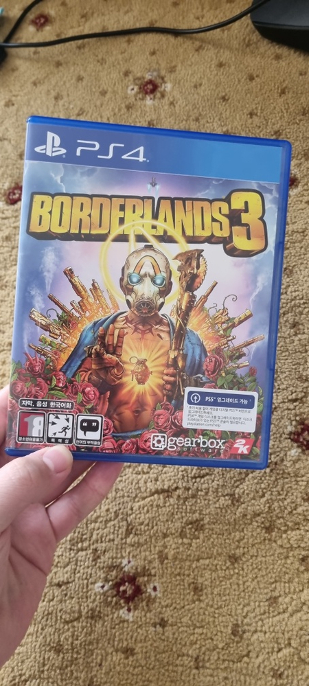 Play Station 4 ( 1 TB ]