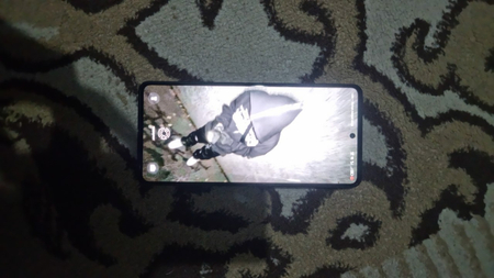 Texno comon 20 pro\\n\\n256 GB\\n\\nIshlashi: zo\\\'r\\n\\nHolati: 96%\\n\\nKarobka b