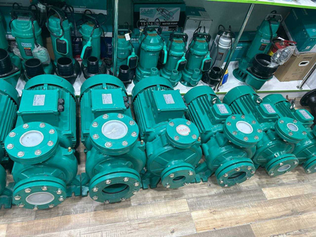 Центробежный насос для циркуляции 1,5kw до 75 kw есть