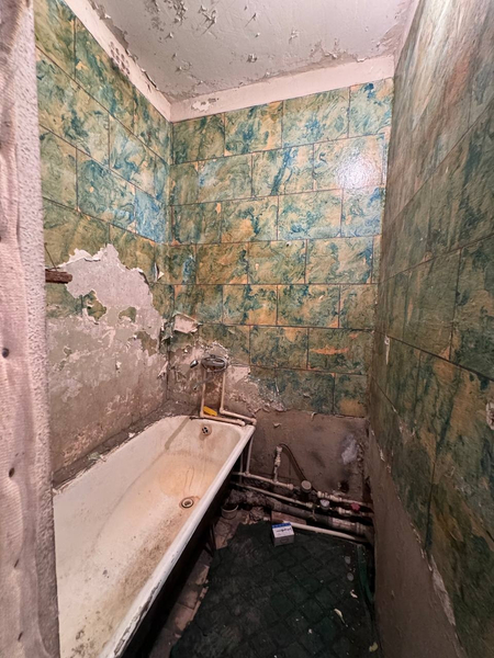 2 xonali 4-qavat 4 qavatli  ponelniy dom 65m²
Manzil:6-mkr. Alpamish
N