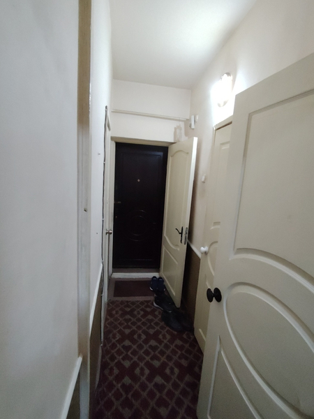 Продаётся 1/4/4 Юнусобод, Универсам галирейка