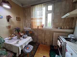Продаю 2х ком квартиру на Куйлюке 5 ор-р Базарчик 537
