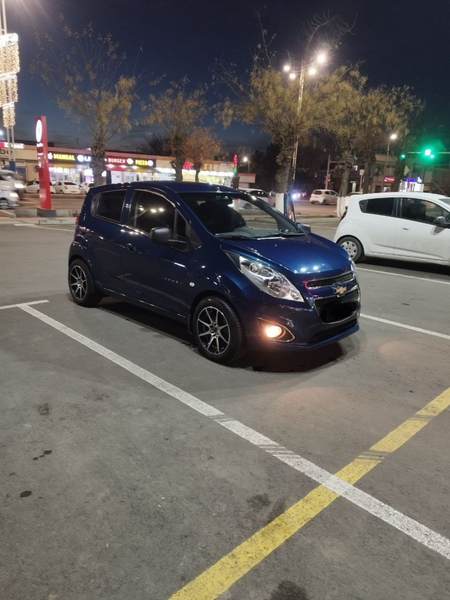 Spark sotilvotti