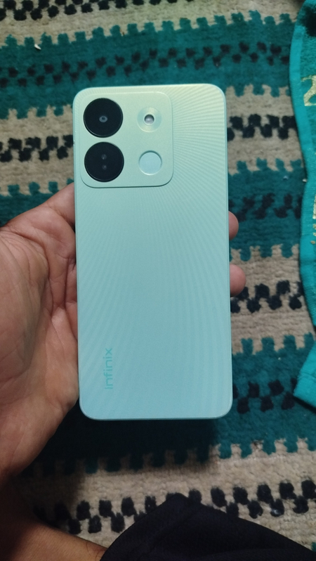 Infinix smart 7HD