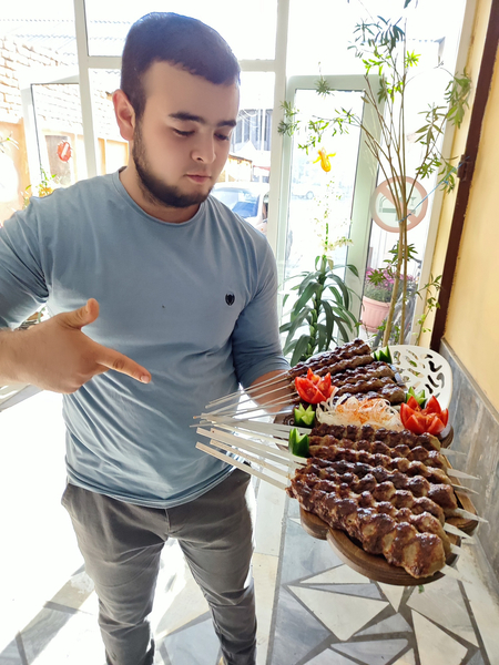 Shashliklar zakaz olamiz