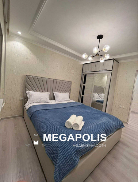 Хамза Метро 3/2/5 Продам 3 комнатную квартиру ! Балкон 2/6