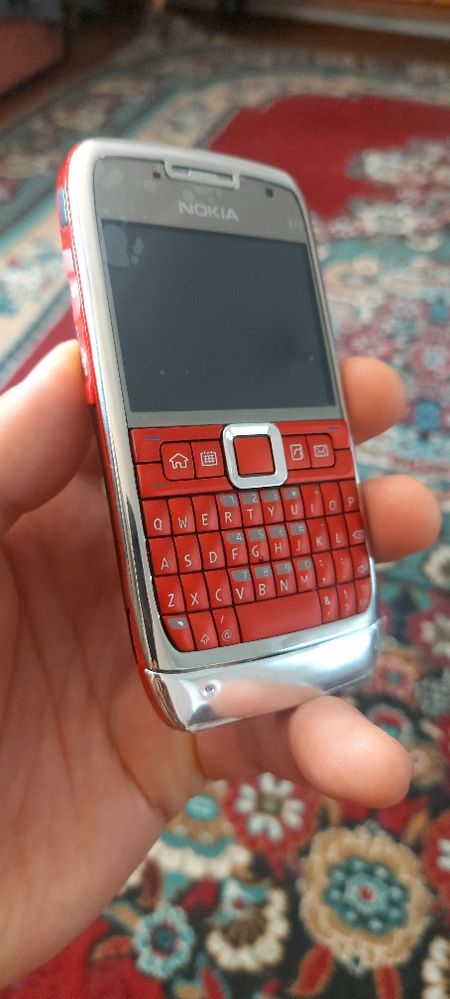 Nokia E 71 rarited