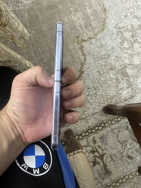 Galaxy Z Plip-4 havo rangi