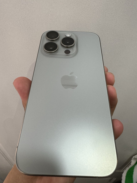 Iphone 15 pro 2 ta simkartali