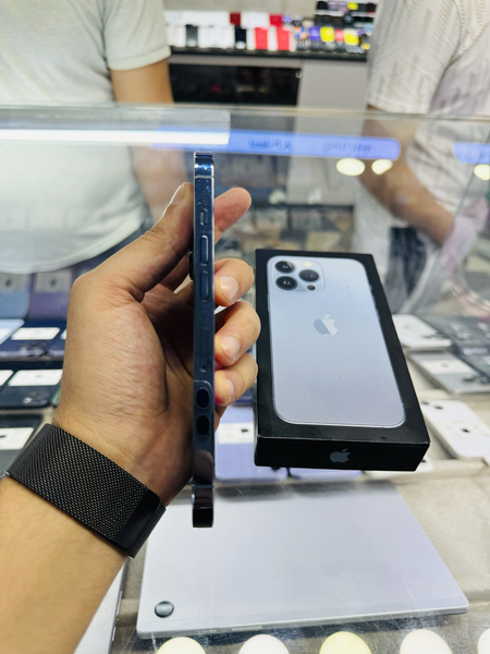 iPhone 13 Pro  128 gb blue