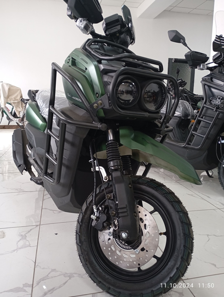 Assalomu aleykum tiger va tank tuning qilinga skuterlar keldi