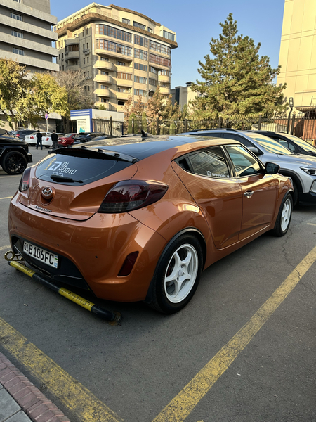 Hyundai veloster