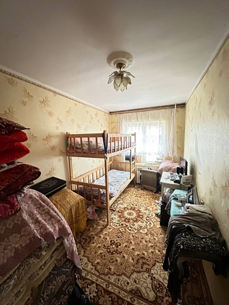 Продается 3км-кв в 4мкр