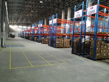 Аренда закрытых складов от 30 до 2700 кв.м. с ж/д веткой