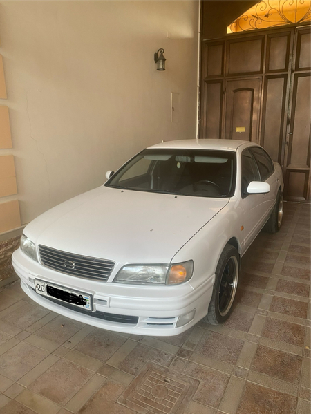 Variantga(vkup)yoki naxtga Nissan maxima 3L