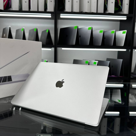 Macbook pro 2018