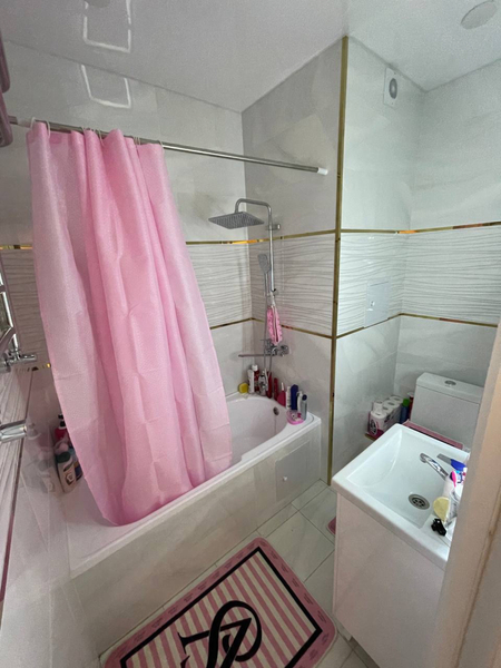 Продается 3 квартира в Мирзо Улугбекский район , Художники