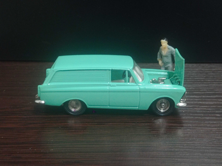 Коллекционная модель Волга, масштаб 1:43