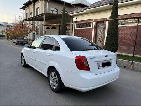 Lacetti 1.8 2-pozitsiya mexanika Arendaga beriladi