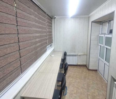 Аренда 60кв.м первая линия Чиланзар 23 квартал, Фархадский базар.