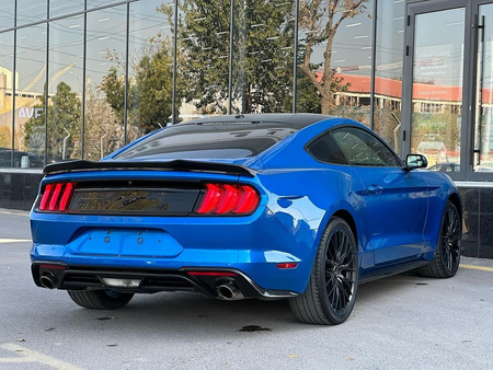Ford Mustang 2020