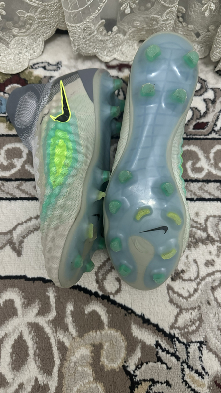 Butsi Nike Magista 43