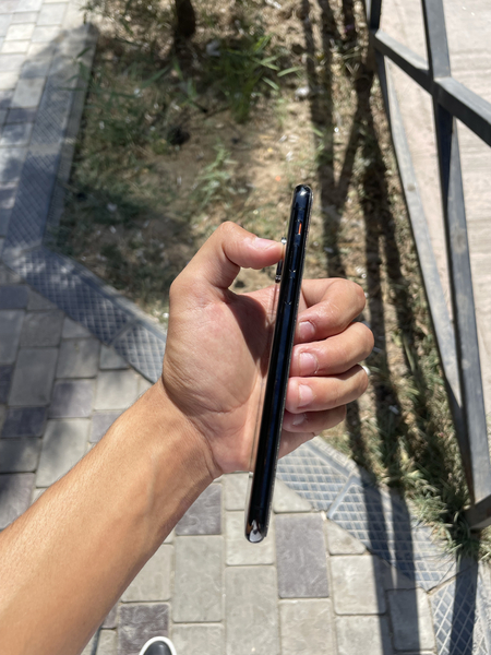 Iphone X сотилади