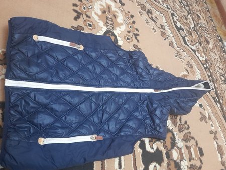 продаётся безрукавка