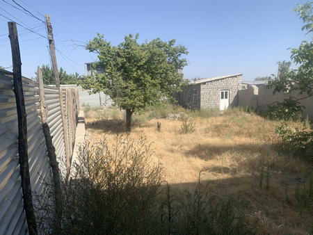Uchastka sotiladi / В продаже участок