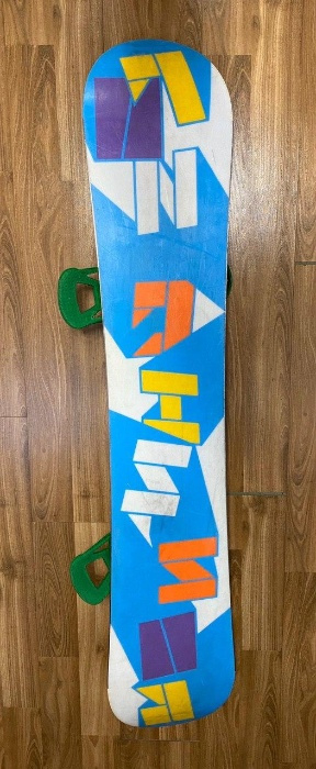 Сноуборд Rossignol 149 см с креплениями burton