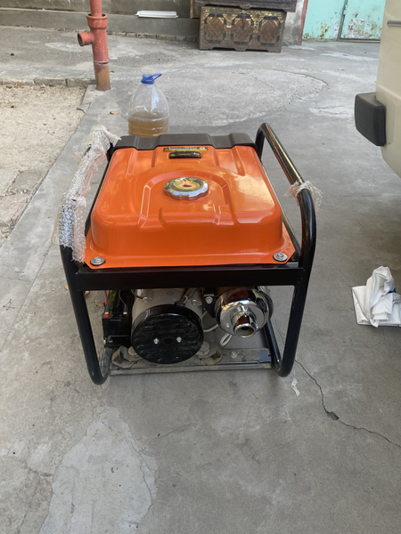 Продаётся бензиновый генератор  KVANT 3KW