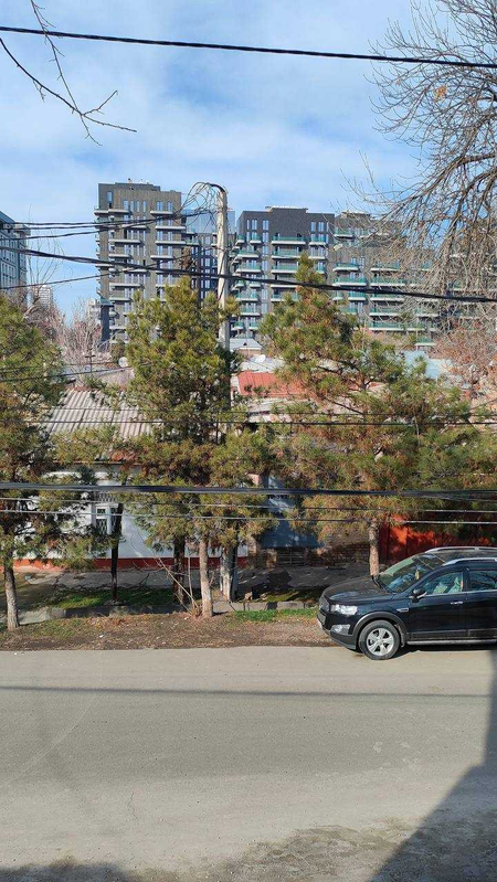 Продается участок Циолковский 2.8соток коробка 2этажка