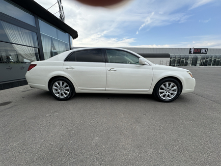 Toyota Avalon limited